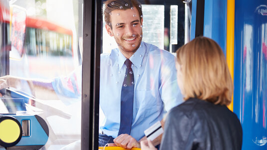 Weiterbildung Führerscheine (LKW und Bus) und Bahnberufe.